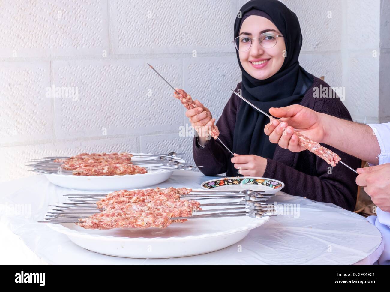 Chef preparing halal food hi-res stock photography and images - Alamy
