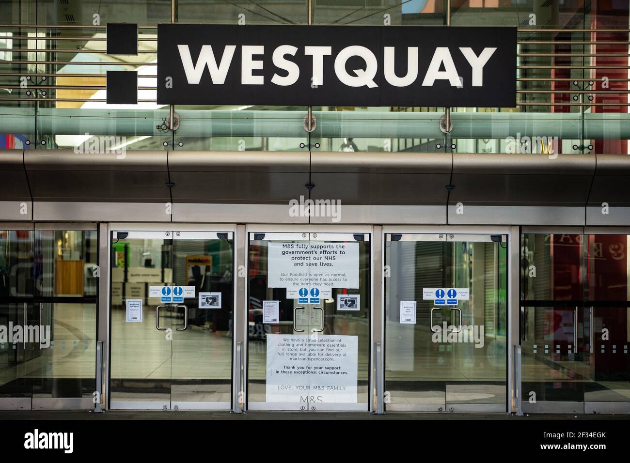 The Westquay shopping centre closed in Southampton town centre as due ...