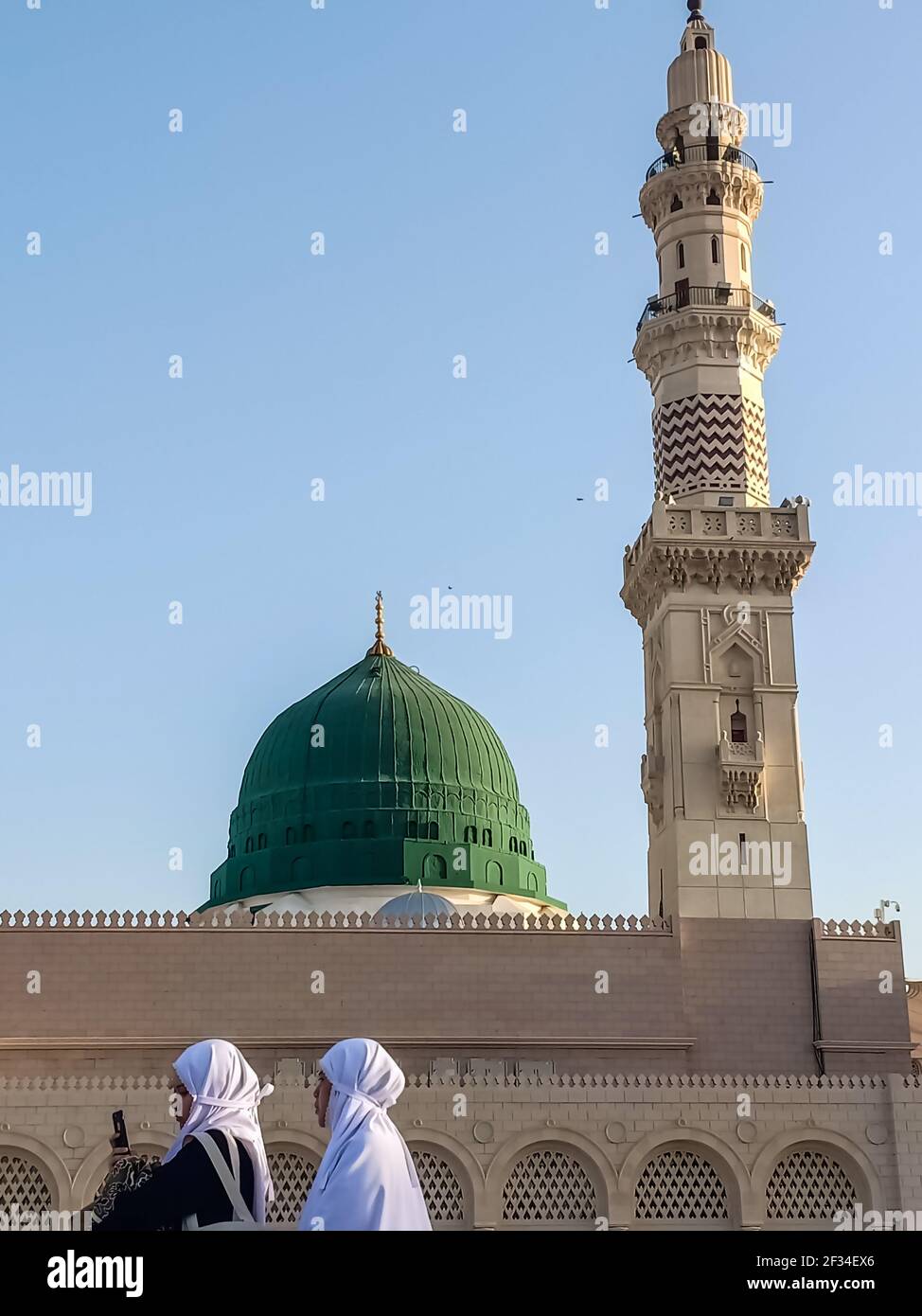 mosque of the prophet muhammad in madina, Saudi arabia Stock Photo - Alamy