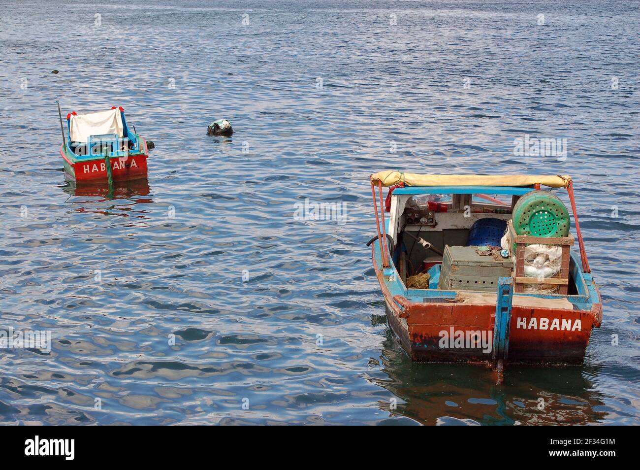 Cuban fishing boats hi-res stock photography and images - Alamy