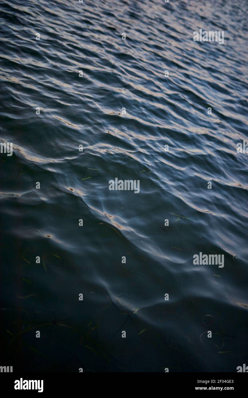 Water ripple pattern hi-res stock photography and images - Alamy