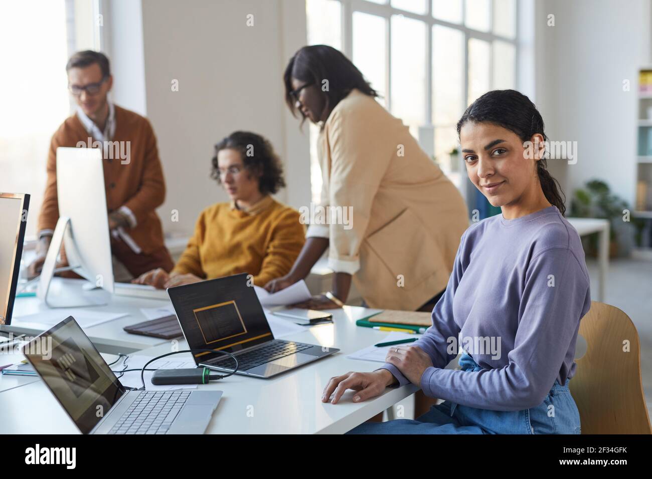 Indian woman engineer hi-res stock photography and images - Alamy