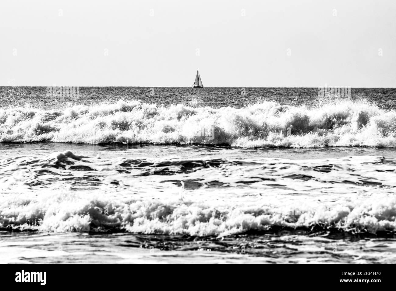 Ocean Waves Background Black And White