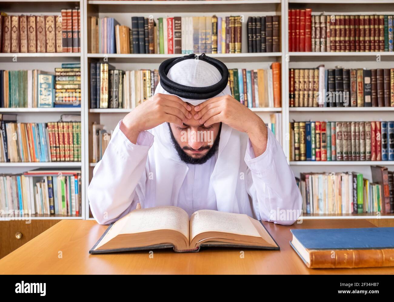 Uae school library hi-res stock photography and images - Alamy