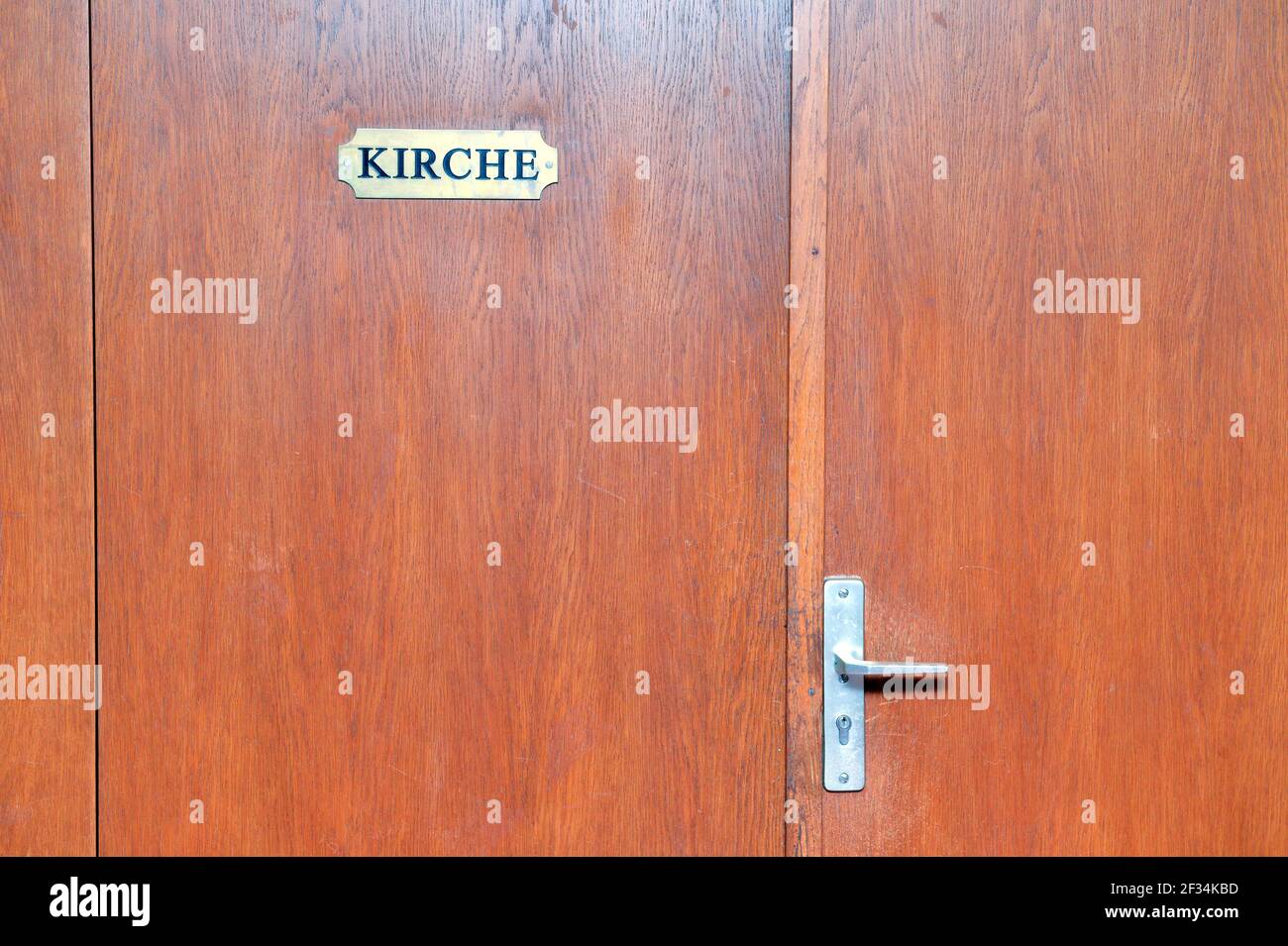 Confessional door hi-res stock photography and images - Alamy