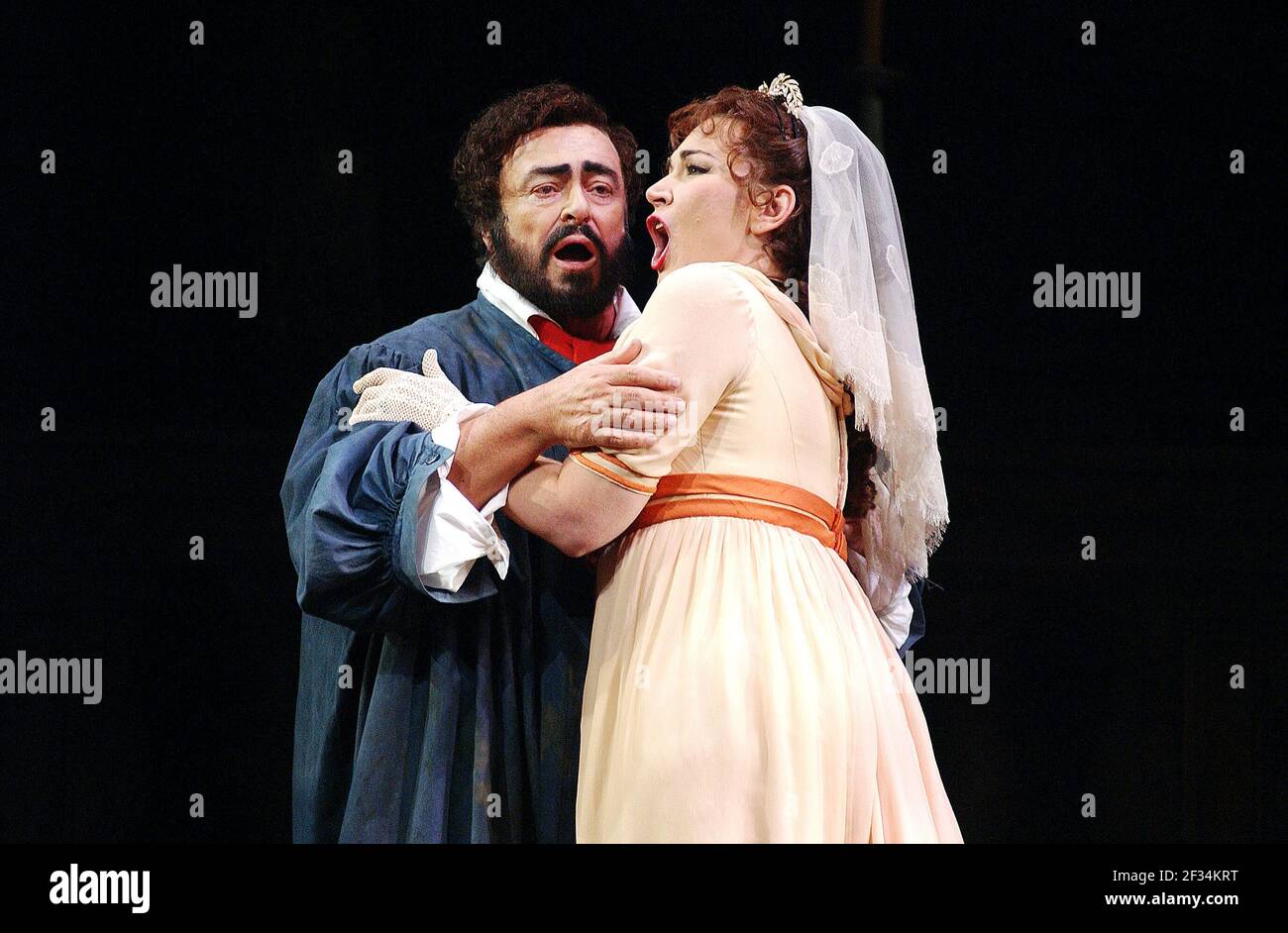 Andy painter hi-res stock photography and images - Alamy