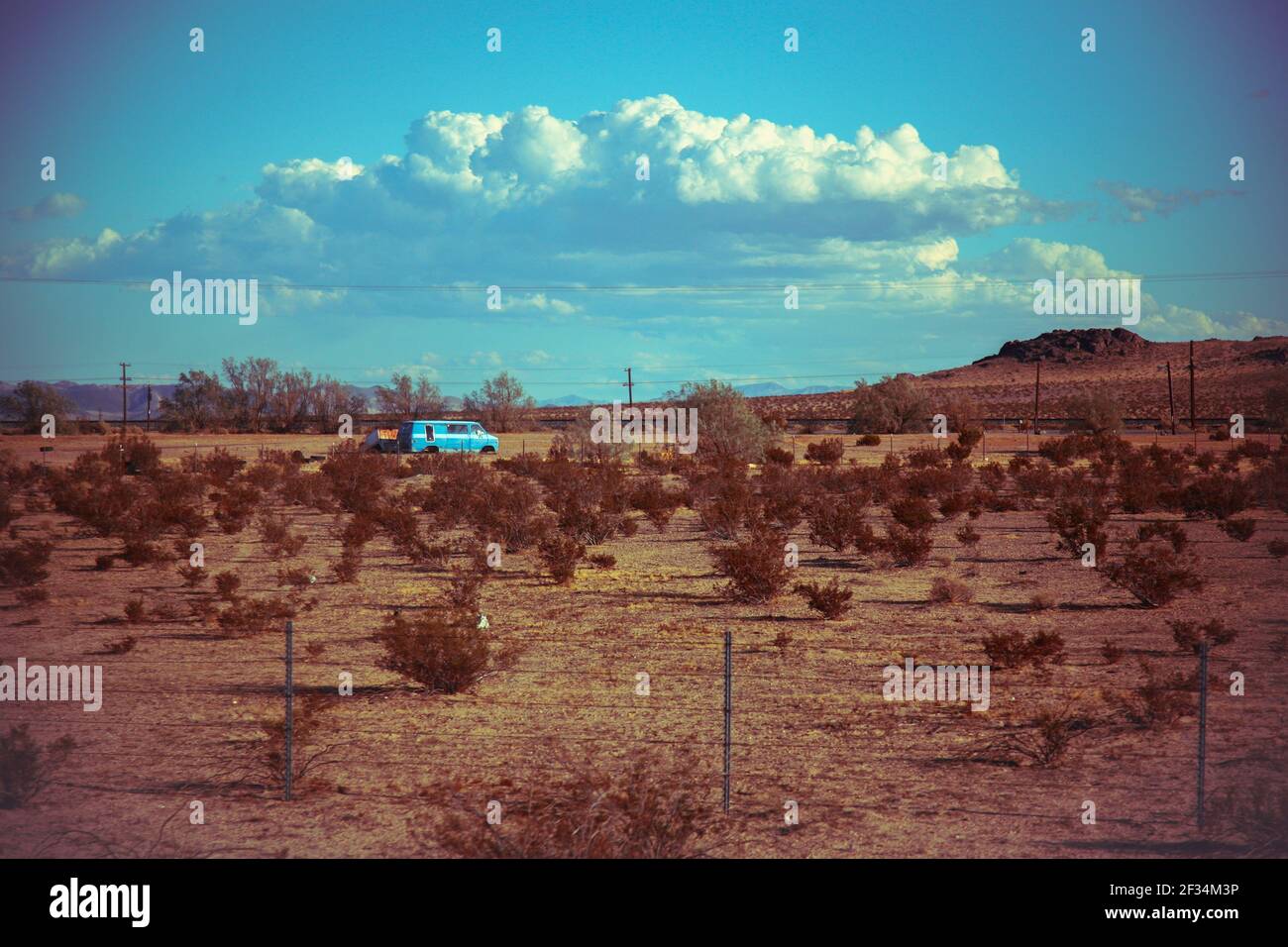 A van parked in the desert of Nevada Stock Photo - Alamy
