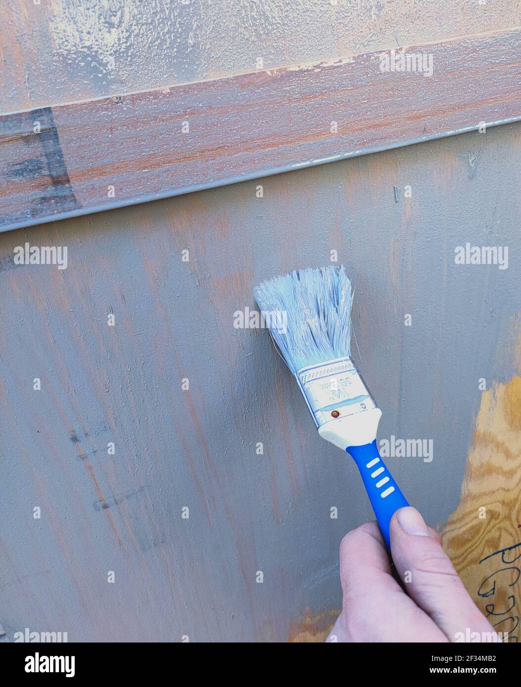 Grey paint brush hi-res stock photography and images - Alamy