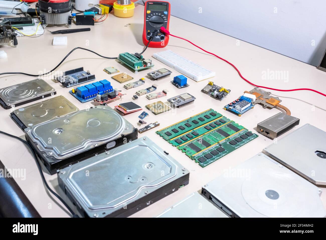 Pc parts and electronic parts in a nice pattern Stock Photo - Alamy