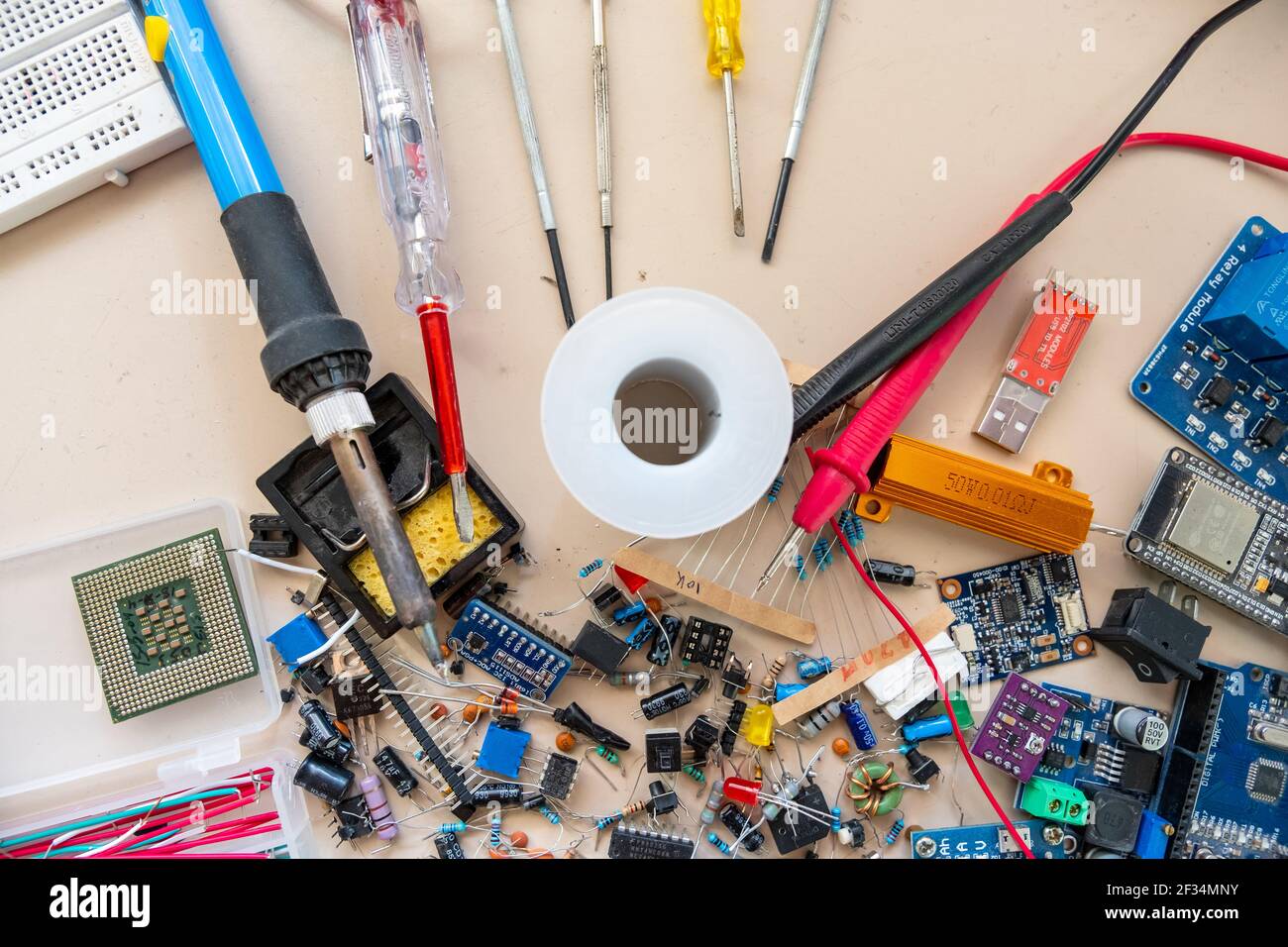 Pc parts and electronic parts in a nice pattern Stock Photo - Alamy