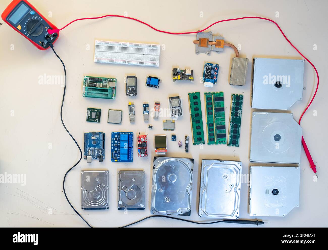 Pc parts hi-res stock photography and images - Alamy