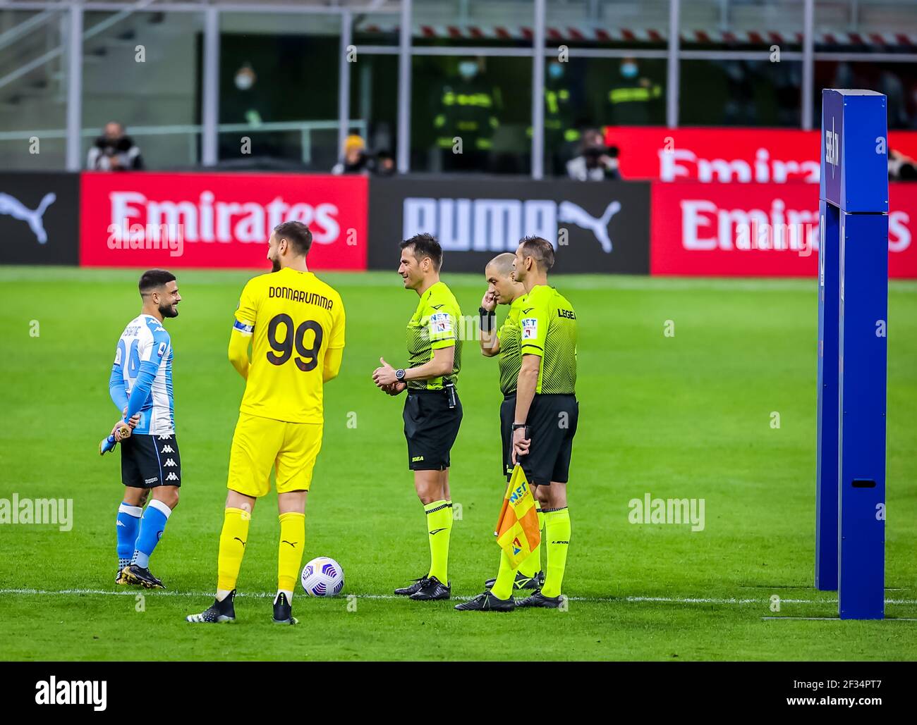 Gianluigi donnarumma ac milan and lorenzo insigne ssc napoli hi-res ...