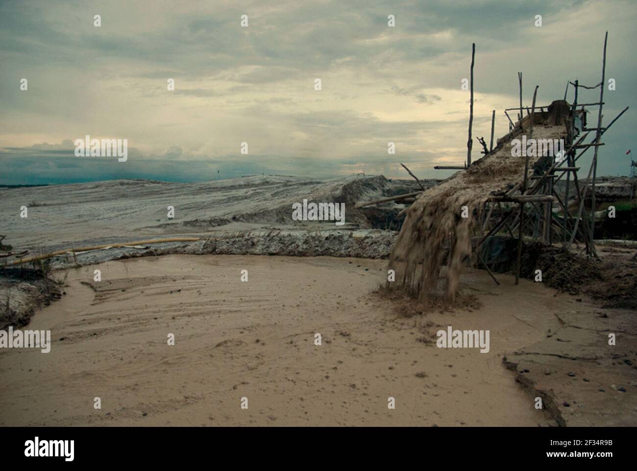 A sluice-box on small-scale gold mining area in Hampalit, Katingan ...