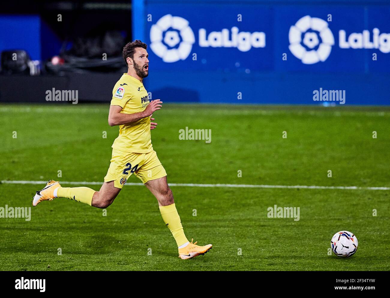 Alfonso pedraza of villarreal cf hi-res stock photography and images ...