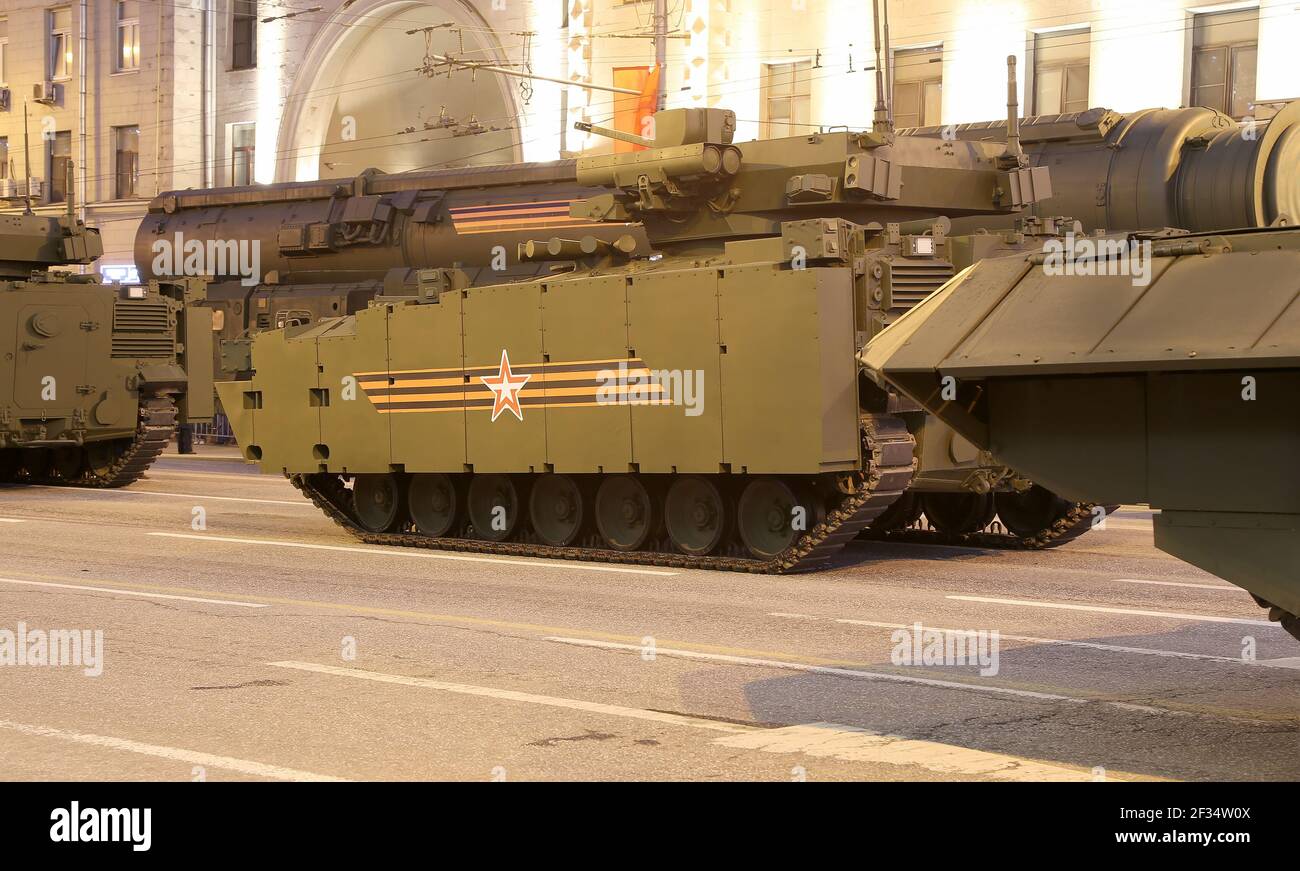 T90 tank hi-res stock photography and images - Alamy