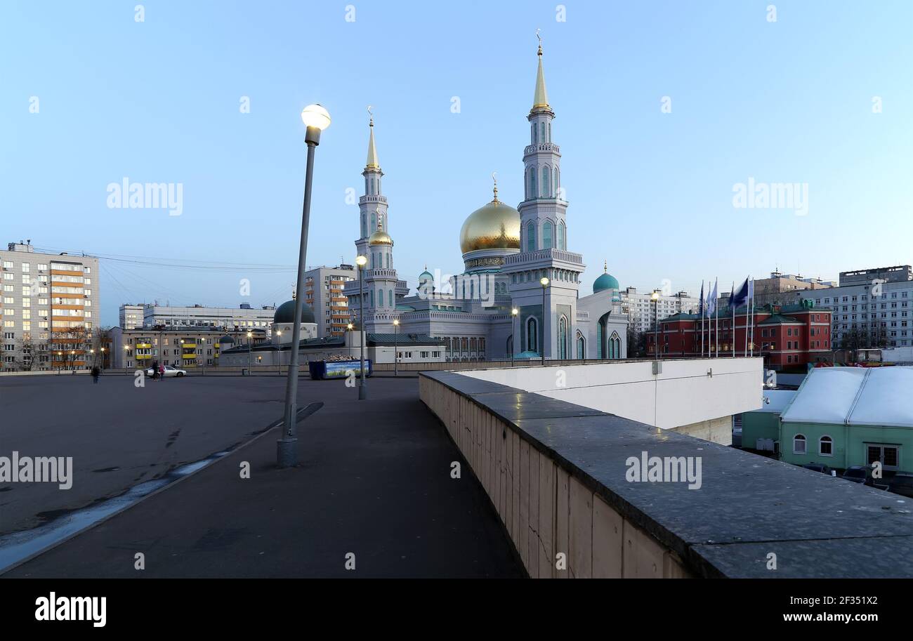 Moscow Cathedral Mosque, Russia -- the main mosque in Moscow, new ...