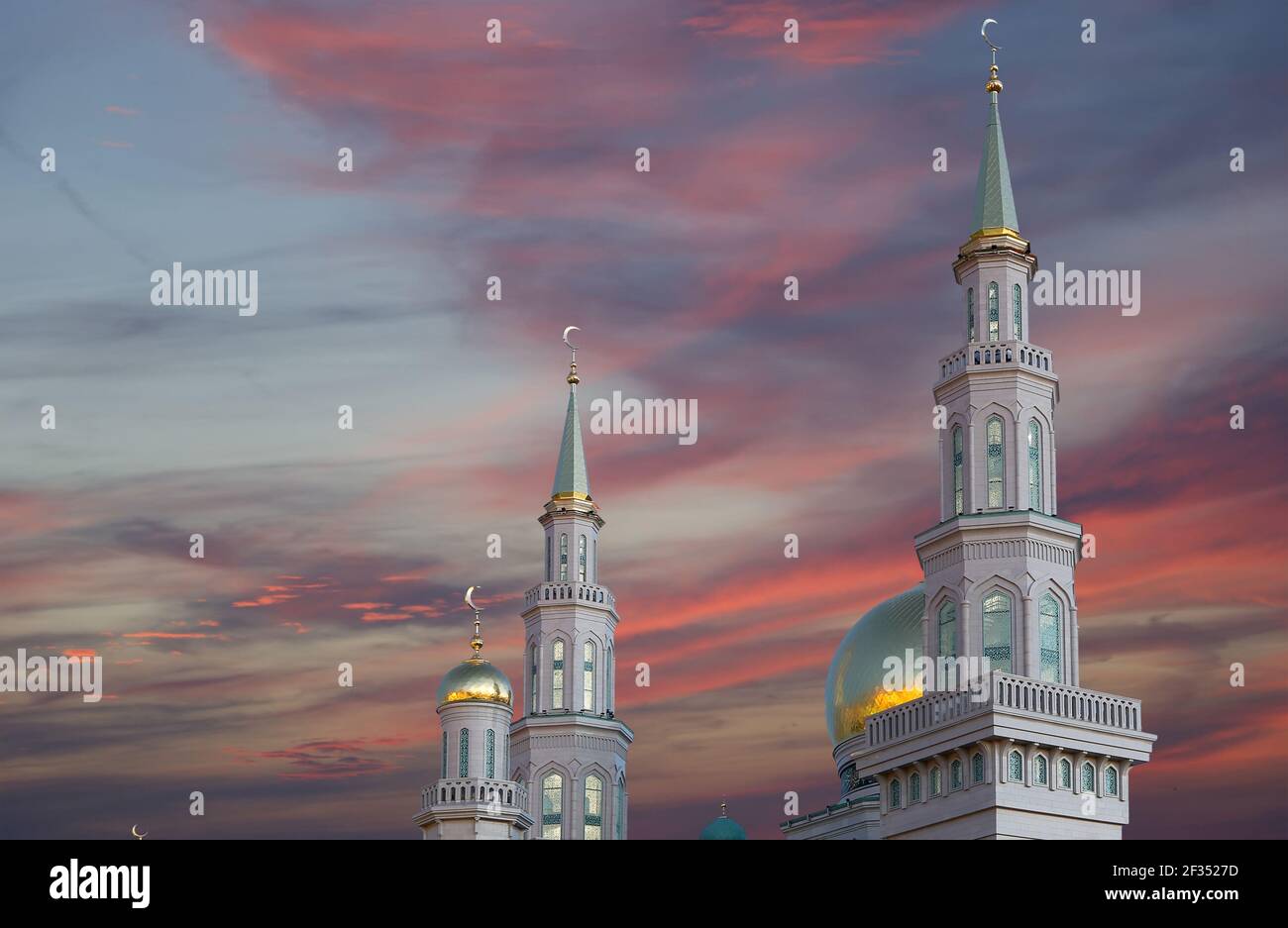 Moscow Cathedral Mosque, Russia -- the main mosque in Moscow, new ...
