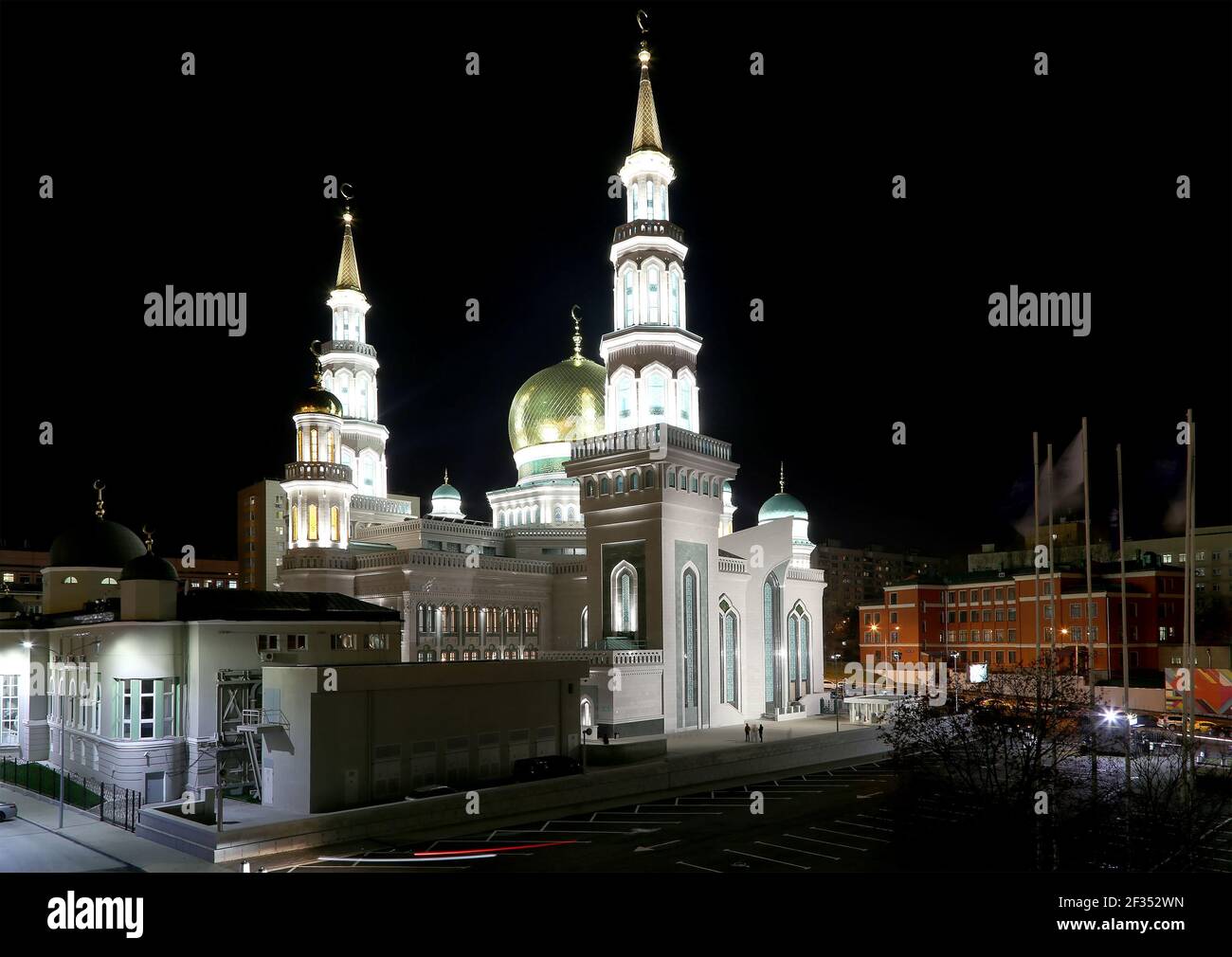 Moscow Cathedral Mosque, Russia -- the main mosque in Moscow, new ...
