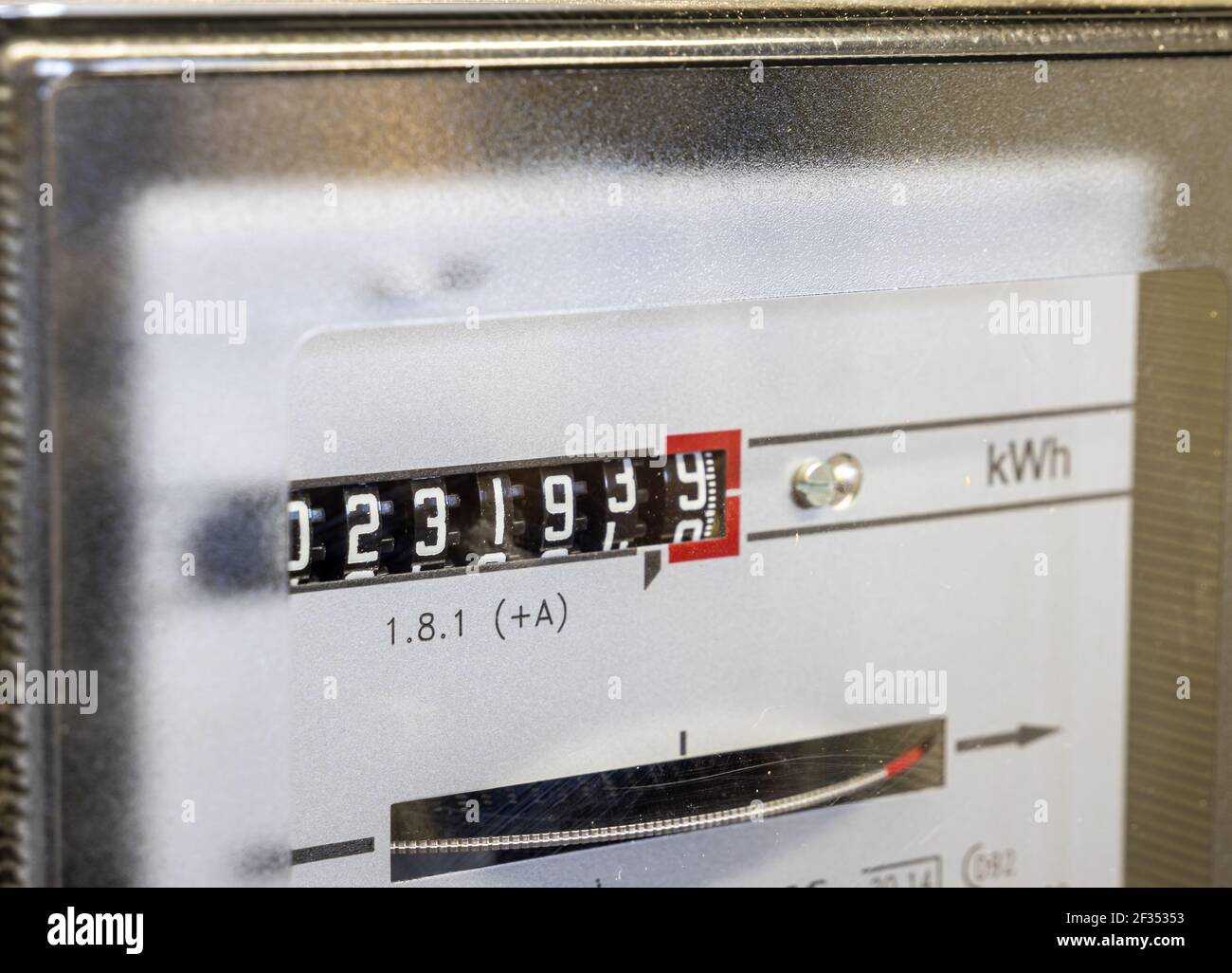 Detail of an electric meter in the house Stock Photo - Alamy
