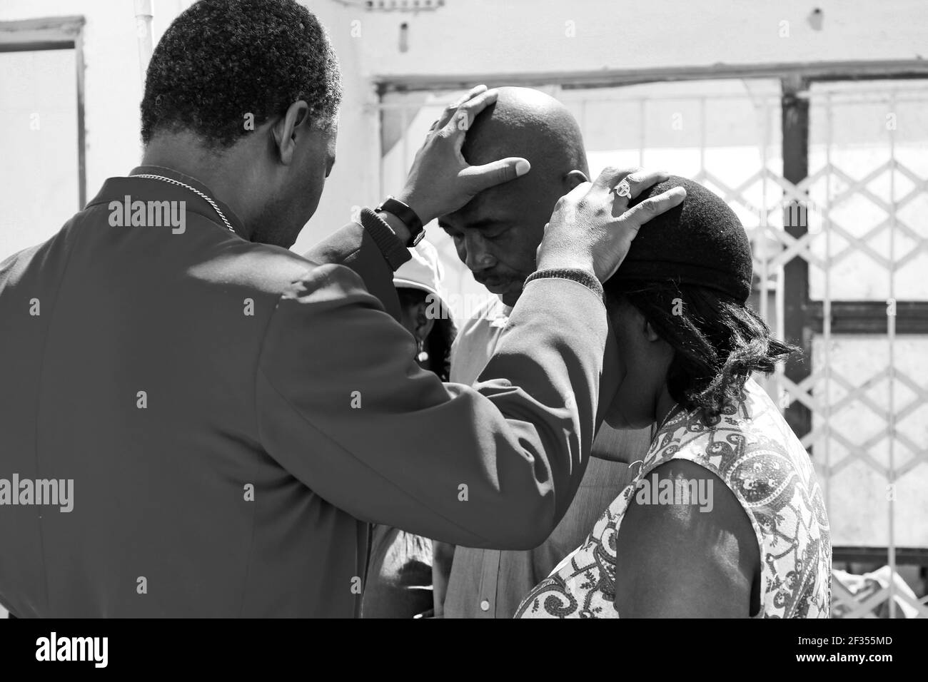 Priest blessing congregation hi-res stock photography and images - Alamy