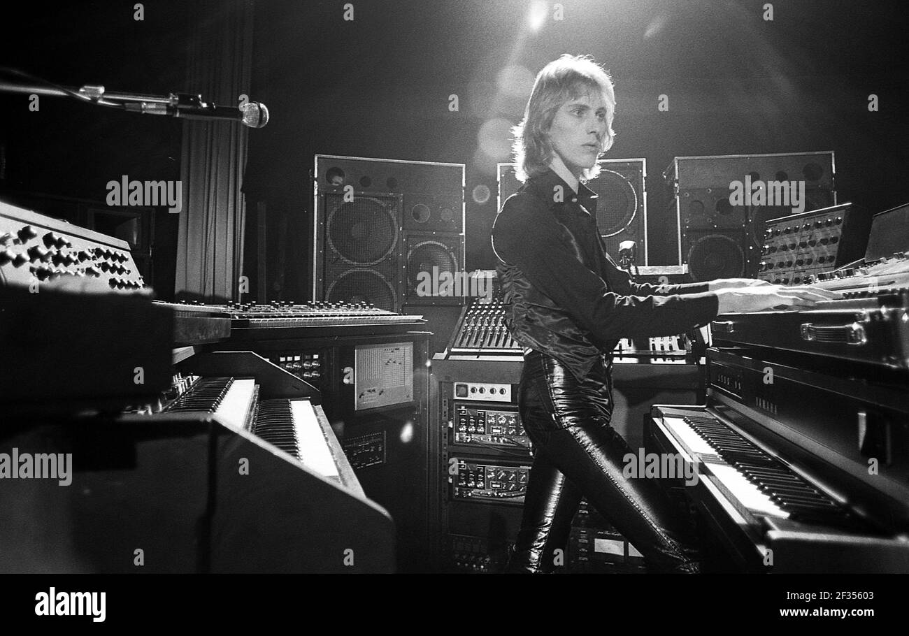 British Progressive rock band UK. 'Danger Money Tour' live gig in ...