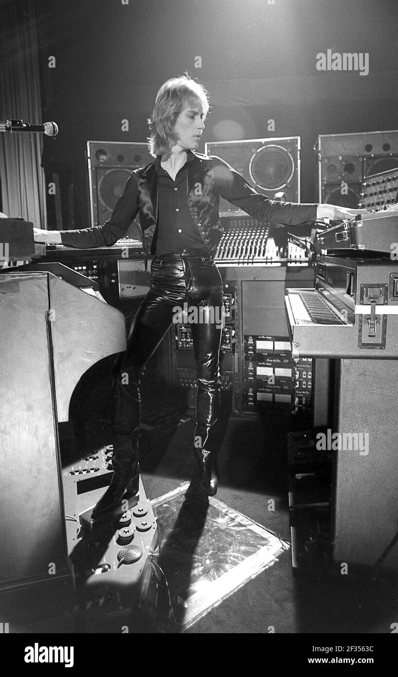 British Progressive rock band UK. 'Danger Money Tour' live gig in ...