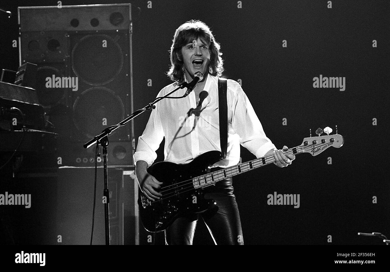 British Progressive rock band UK. 'Danger Money Tour' live gig in ...