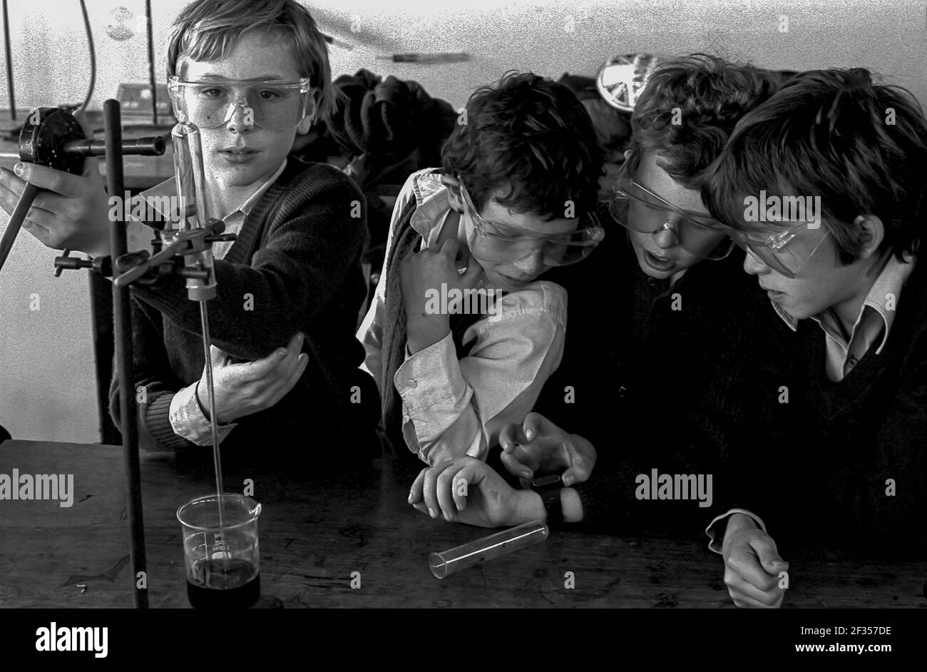 First Year Science Lesson Greenhill comprehensive School Herne Bay ...