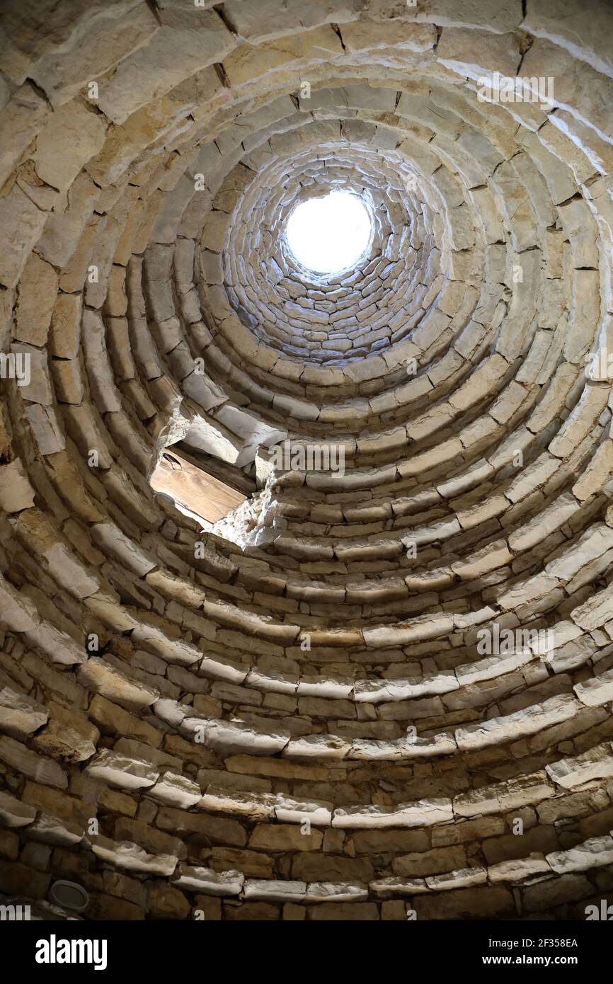 Corbelled dome hi-res stock photography and images - Alamy