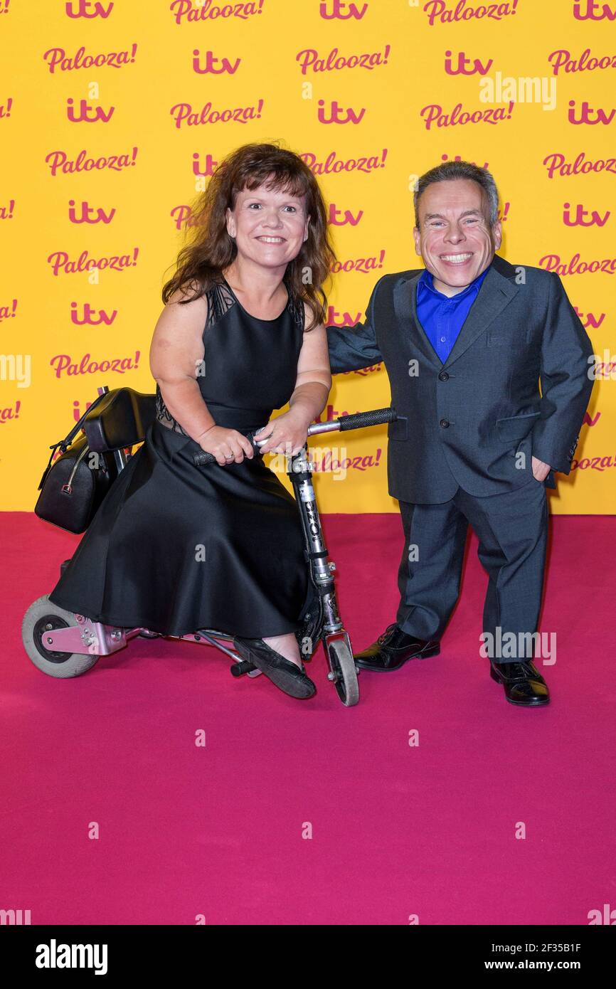 London, United Kingdom. 11th October 2018. Samantha Davis and Warwick ...