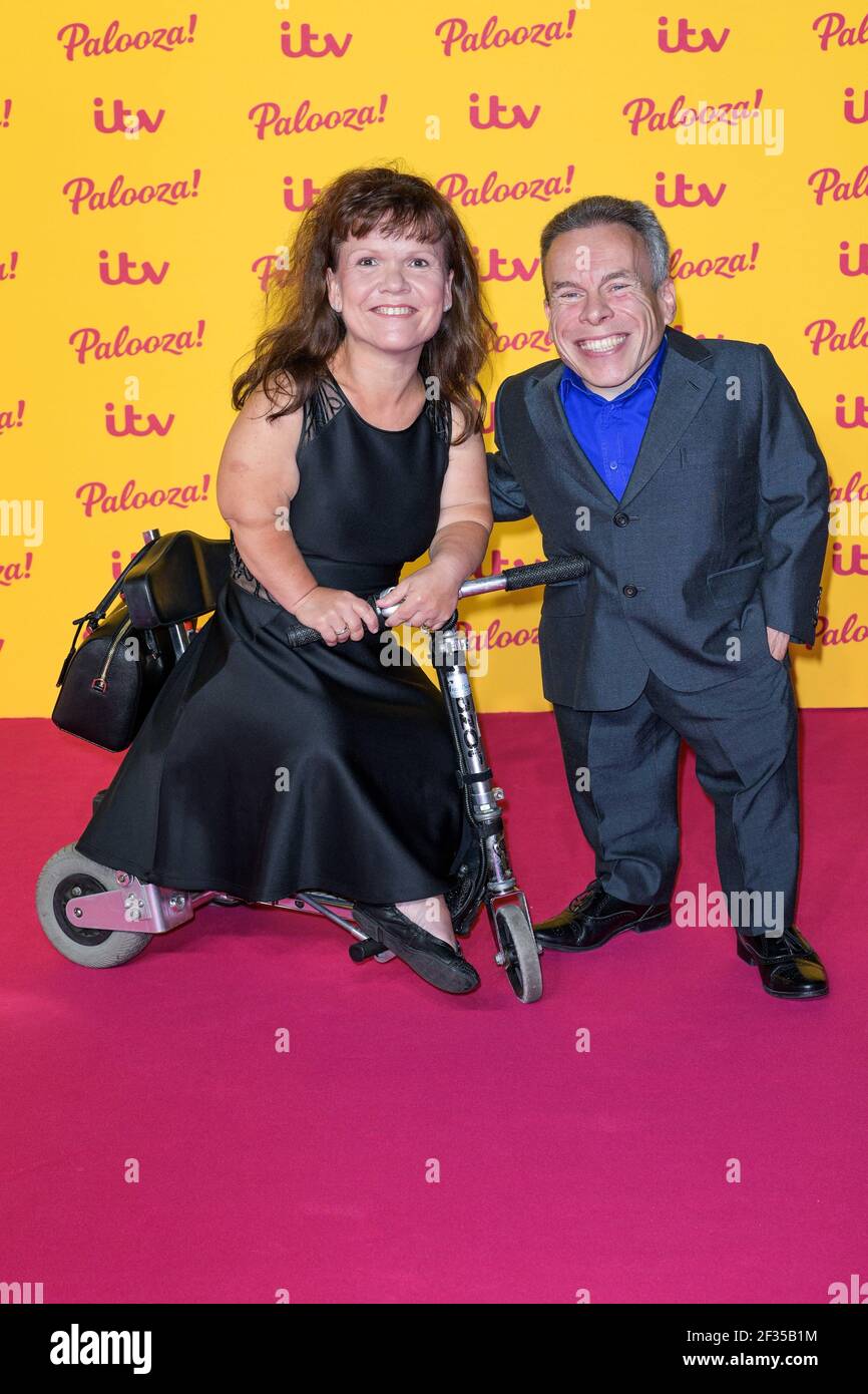 London, United Kingdom. 11th October 2018. Samantha Davis and Warwick ...