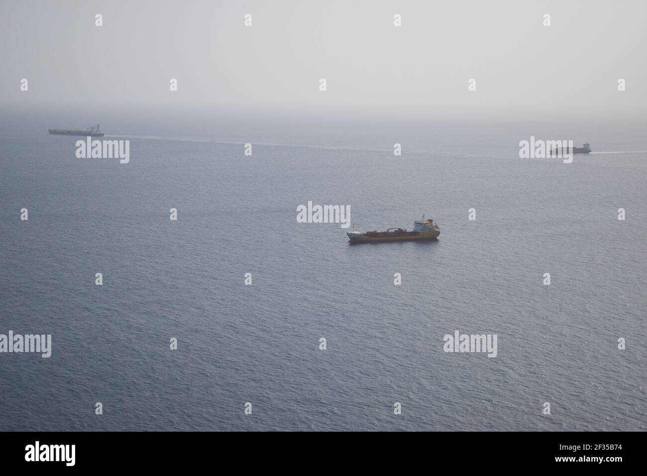 Three ships on the Pacific Ocean Stock Photo - Alamy
