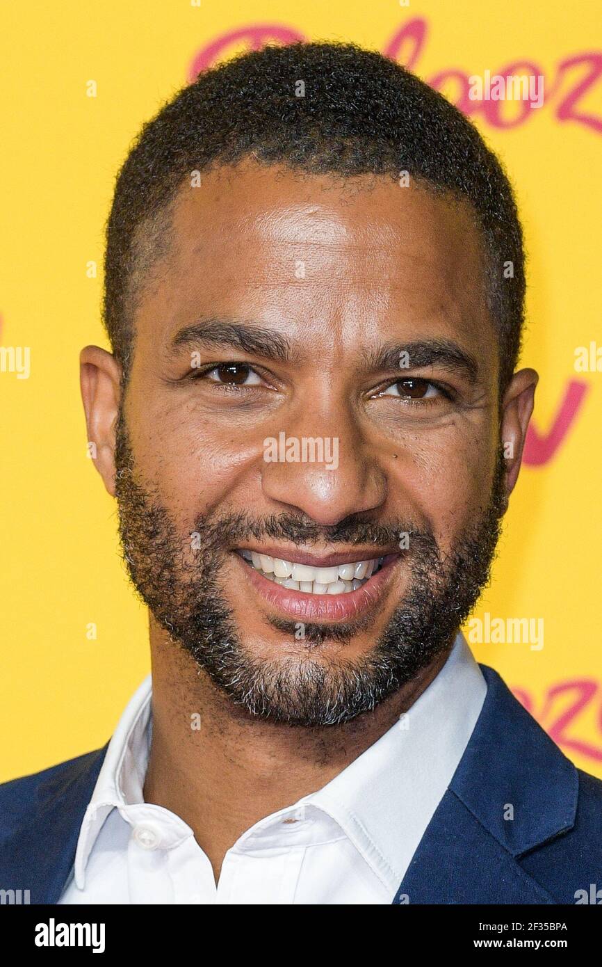 Sean Hall's Instagram, Twitter & Facebook on IDCrawl