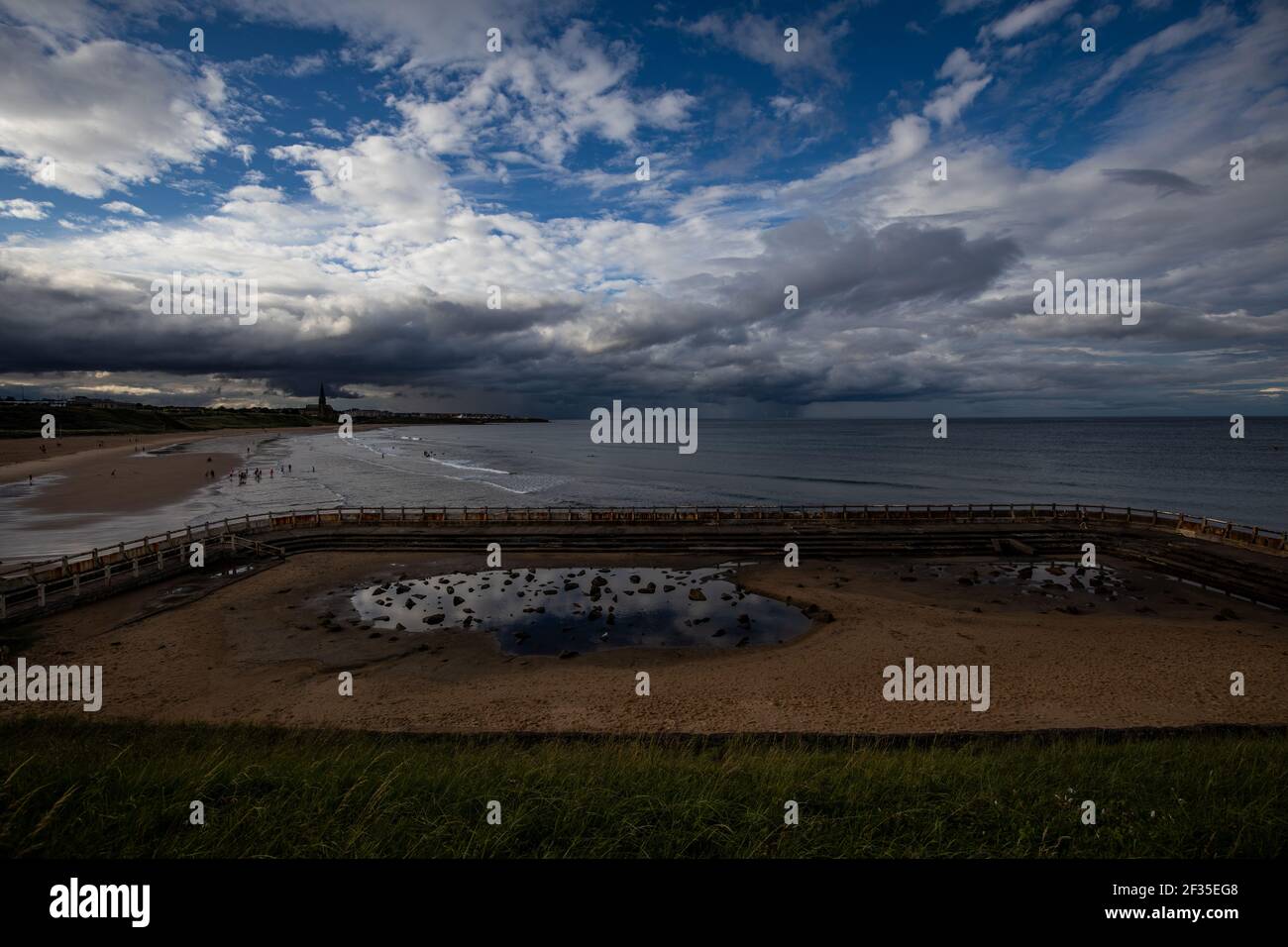 Tynemouth Outdoor Pool on Tynemouth Longsands in North Shields Stock ...