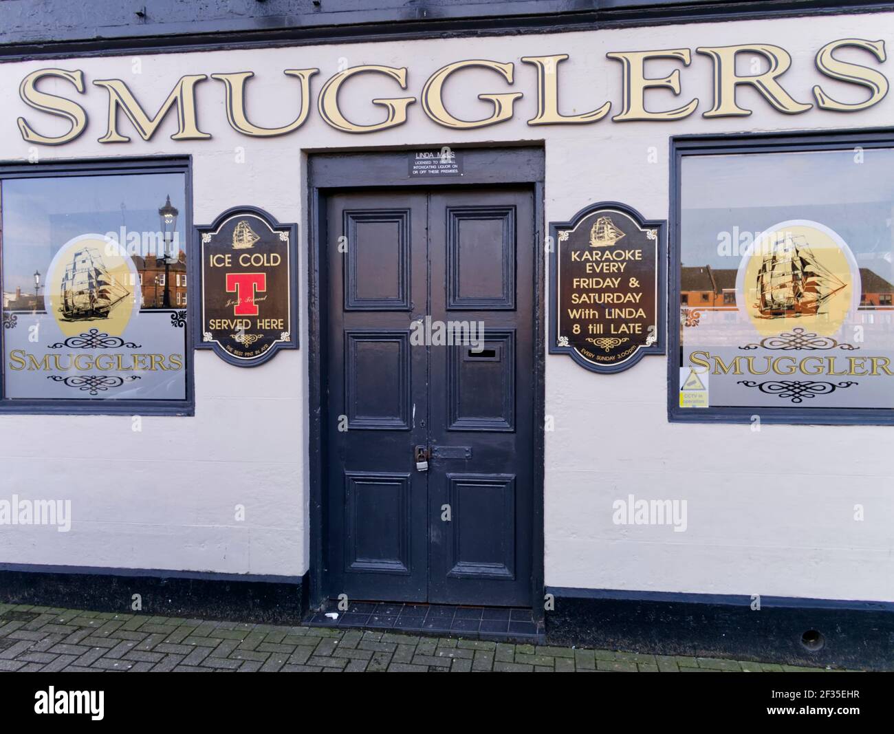 Smugglers bar hi-res stock photography and images - Alamy