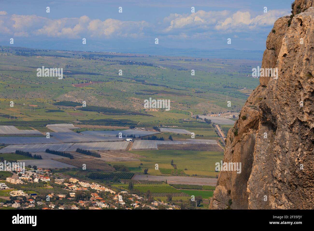 Israel, Lower Galilee, Arbel mountain, overlooks the sea of Galilee ...