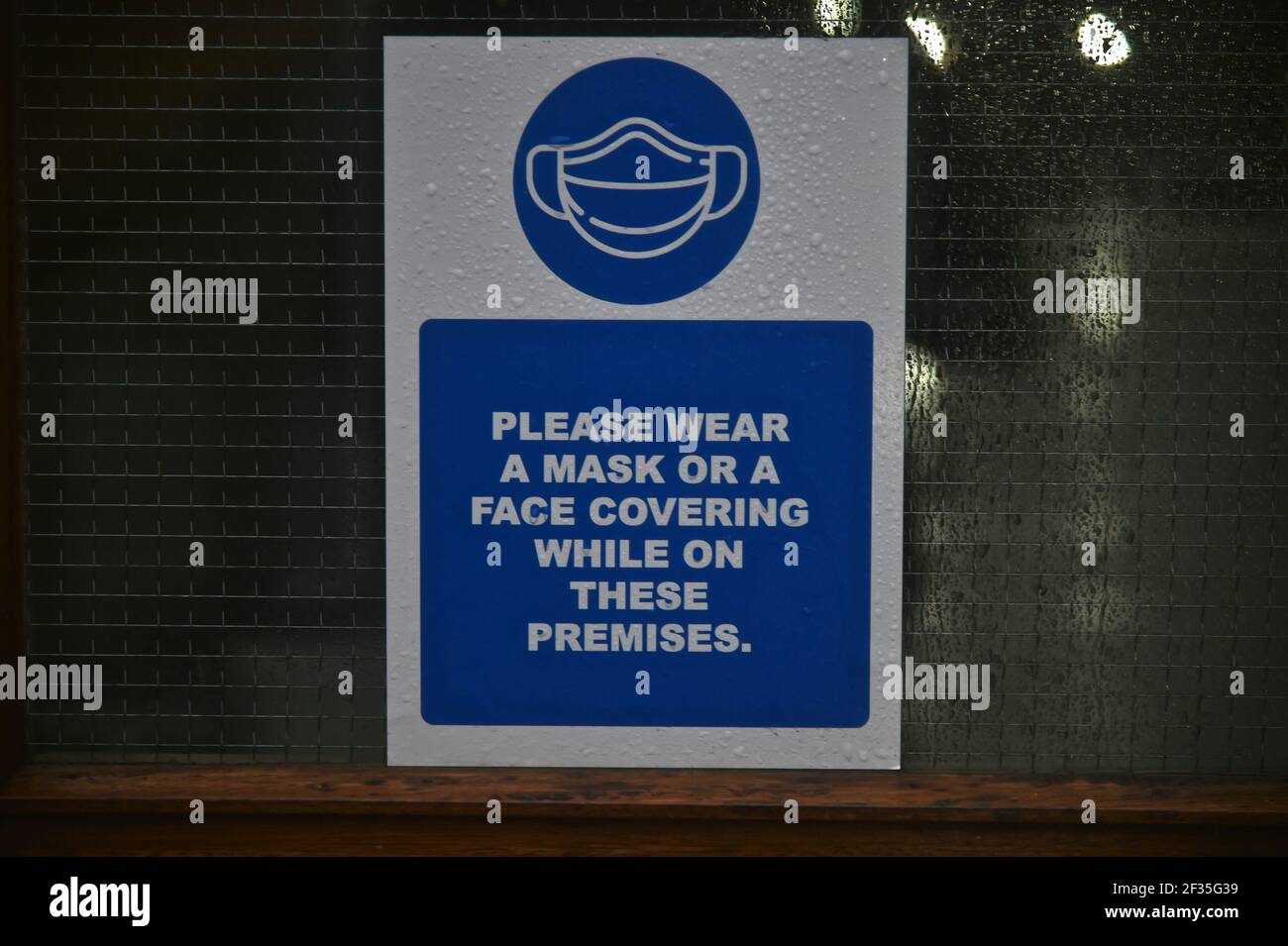 Cover 19 safety signs Stock Photo - Alamy