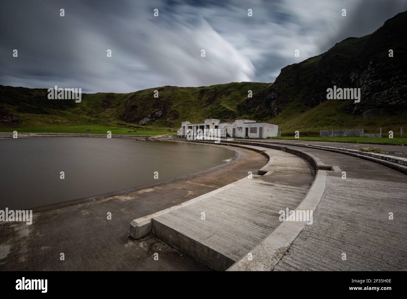 Tarlair swimming pool hi-res stock photography and images - Alamy