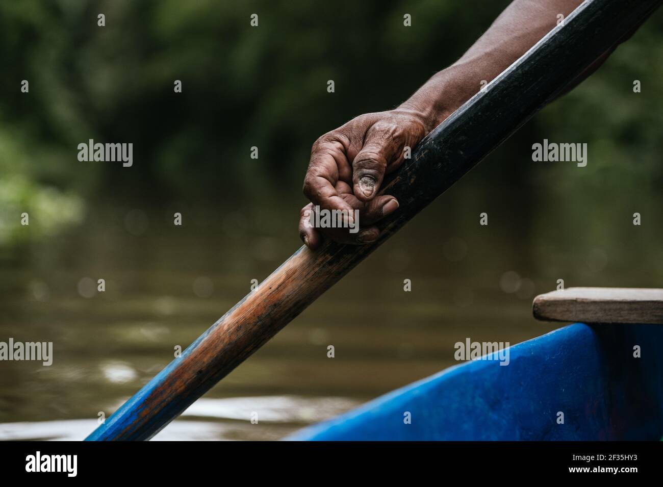 Hand rowing boat hi-res stock photography and images - Alamy
