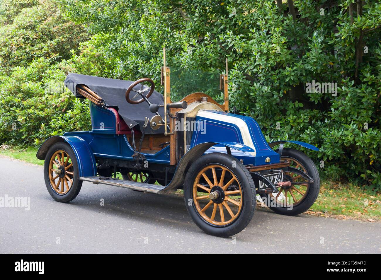Renault 1912 hi-res stock photography and images - Alamy