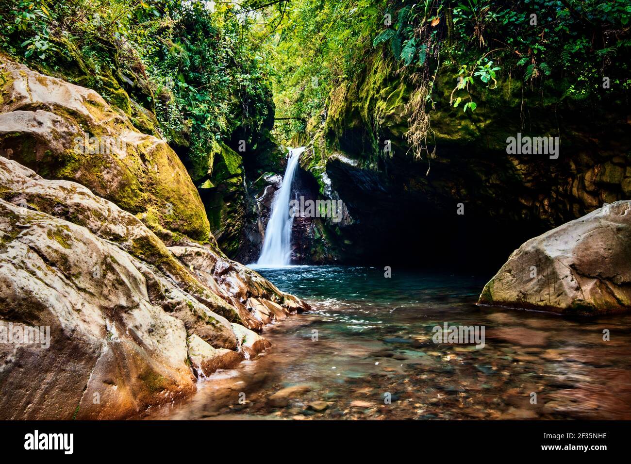 Hidden treasure waterfall hi-res stock photography and images - Alamy