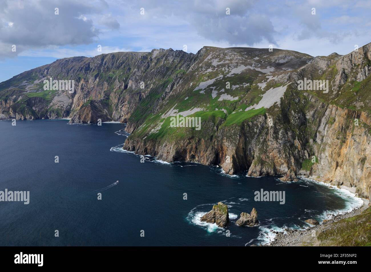 Slieve League sea Cliffs, North wast of Teelin, County Donegal, Credit ...