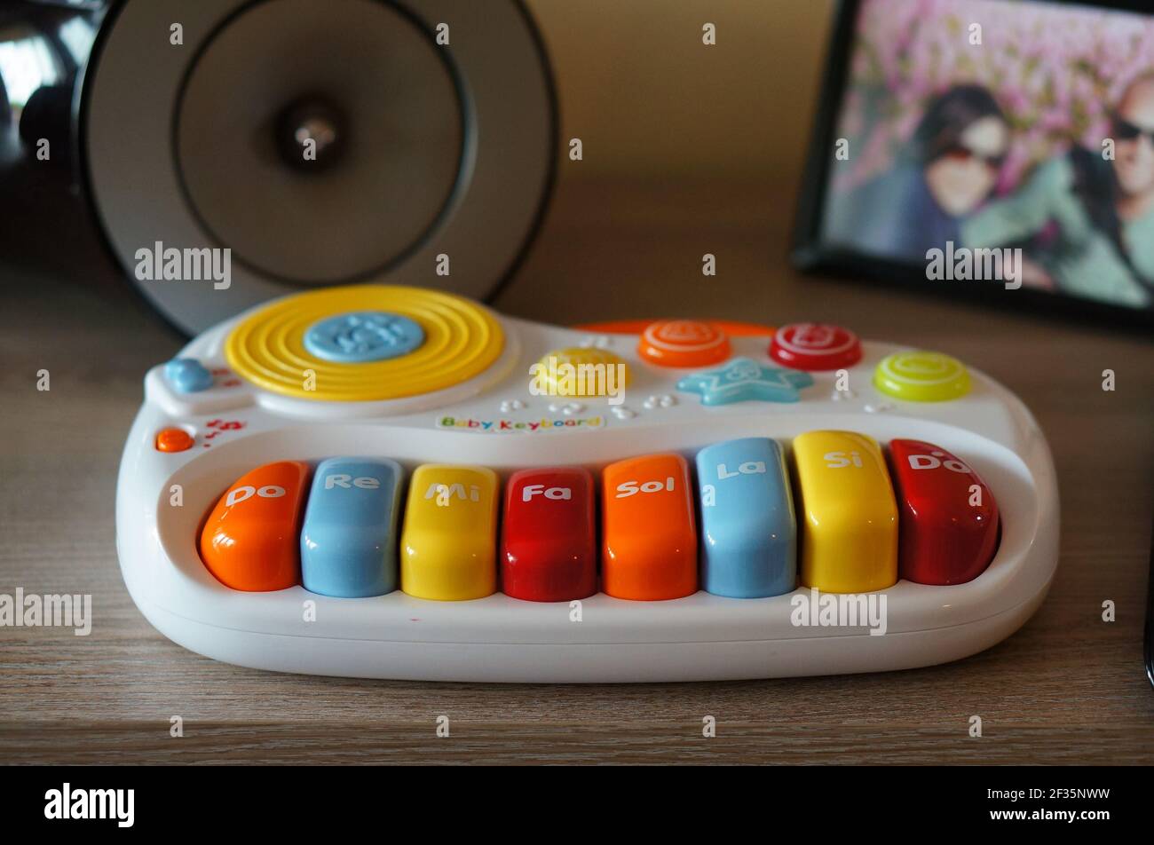 Plastic toy keyboard on plastic hi-res stock photography and images - Alamy