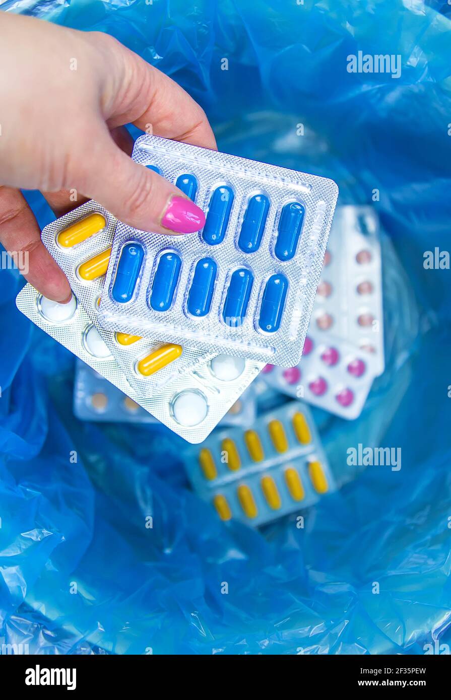 Pharmaceutical waste symbol hi-res stock photography and images - Alamy