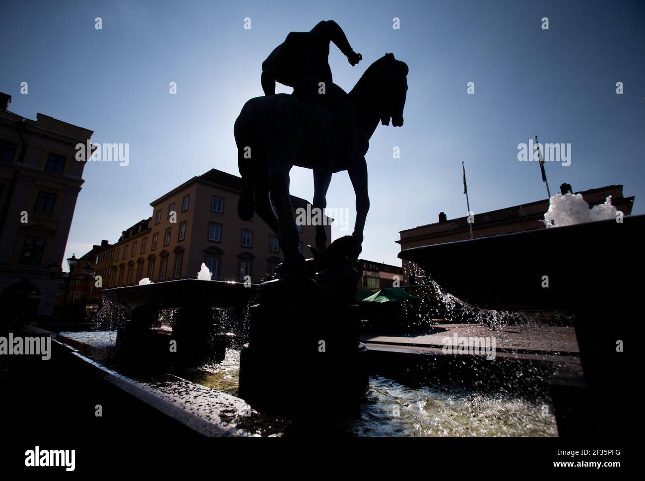 The city of Linköping, the statue "Folke filbyter" on Filbytertorget ...