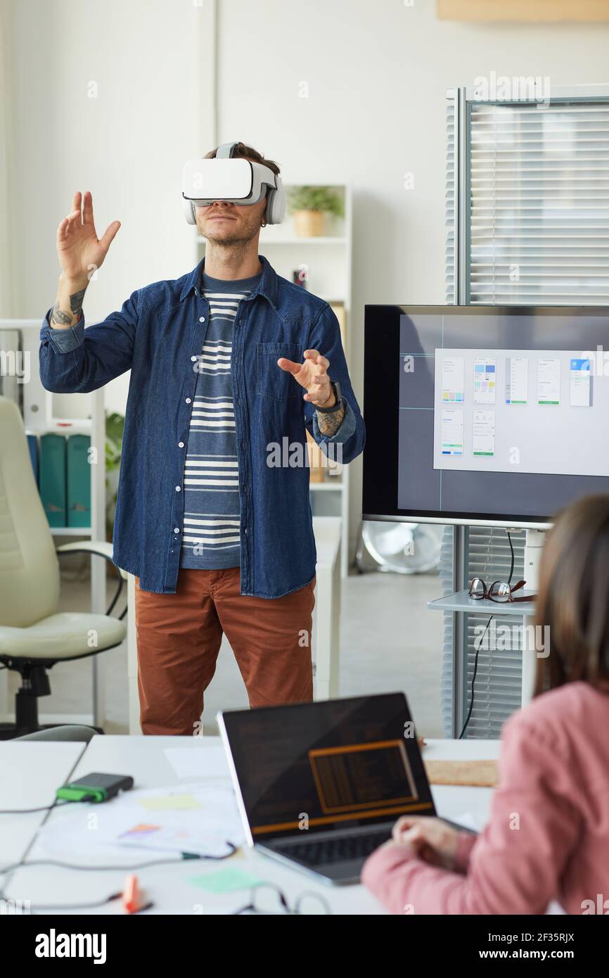 Immersive reality hi-res stock photography and images - Alamy