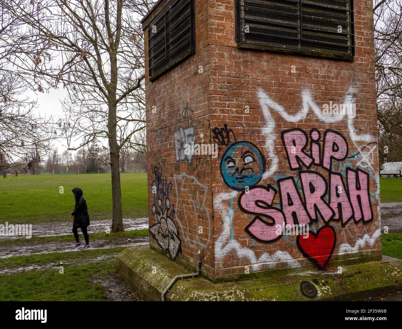 Sprayed flowers hi-res stock photography and images - Alamy