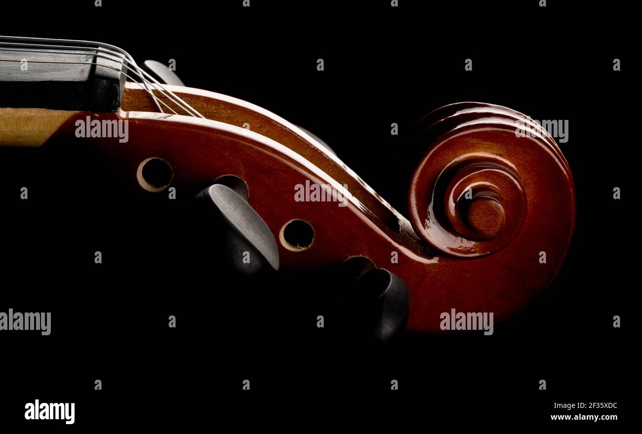 Closeup violin scroll hi-res stock photography and images - Alamy
