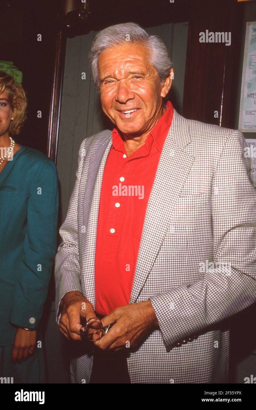 Jan Murray 1987 Credit: Ralph Dominguez/MediaPunch Stock Photo - Alamy