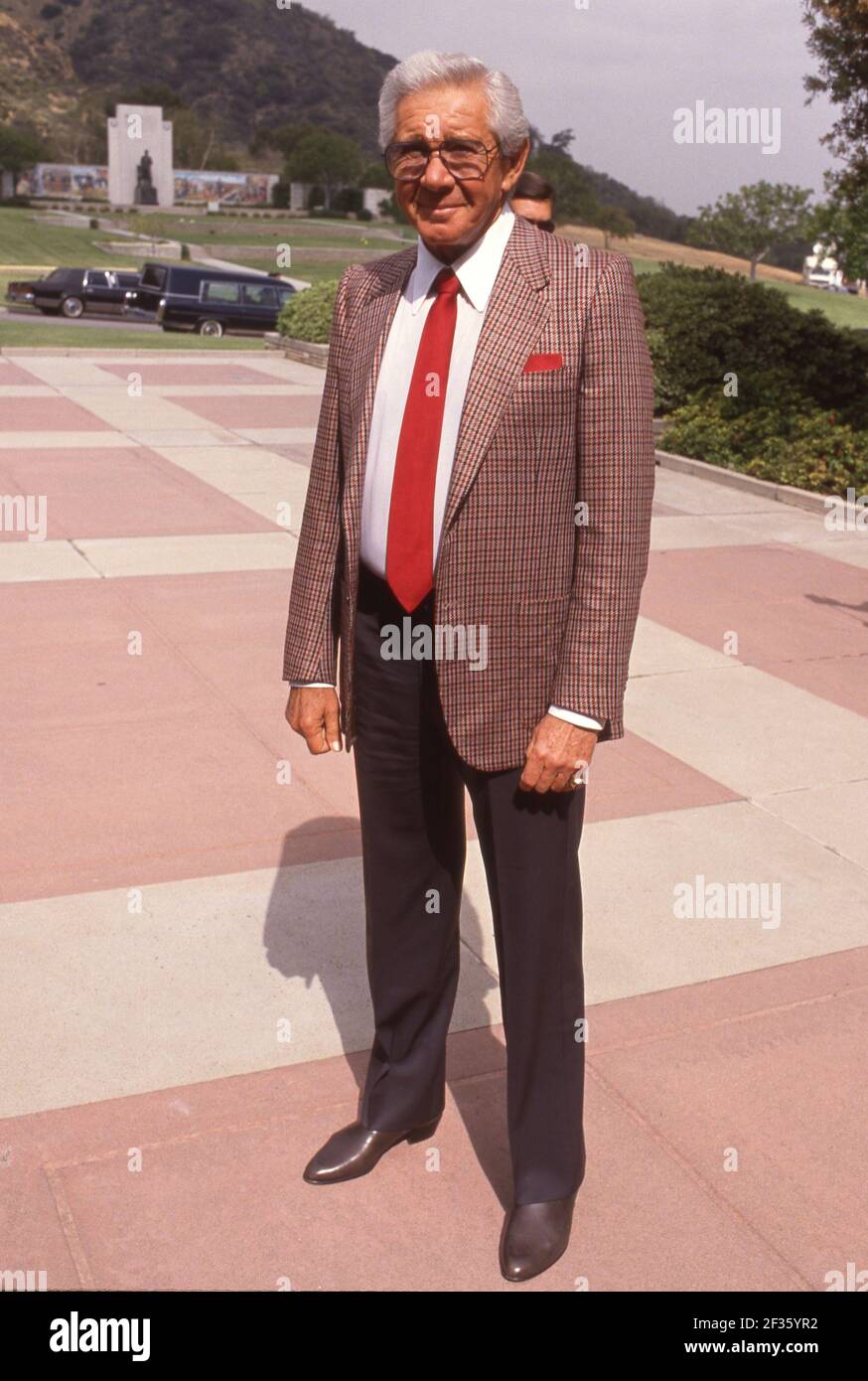 Jan Murray during Funeral for Sammy Davis Jr. - May 18, 1990 at Forest ...
